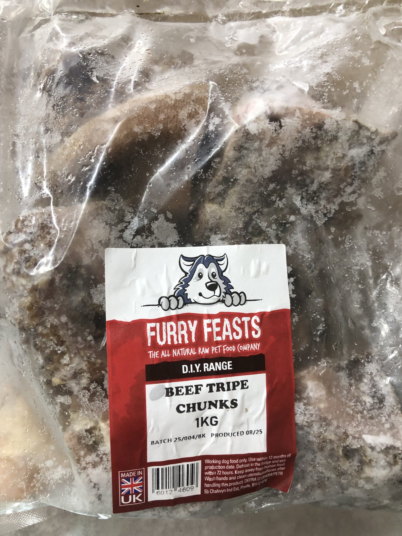 Furry Feasts ~ Beef Tripe Chunks 1kg - One Of The Family Raw Dog Food